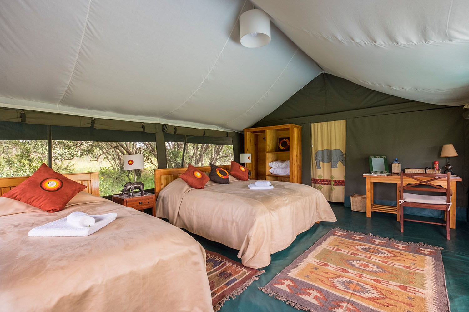 Porini Rhino Camp | Gamewatchers